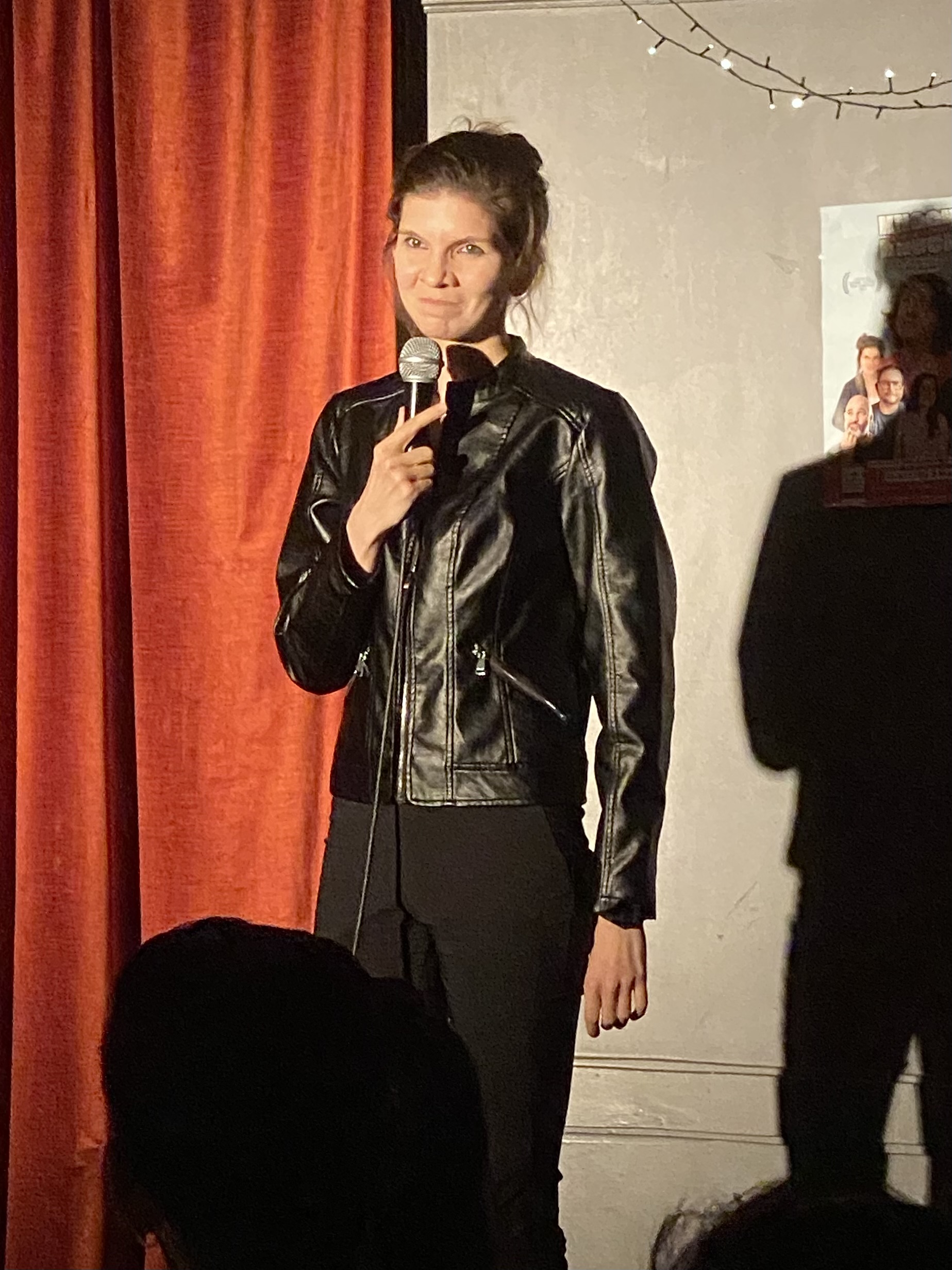 Julia Eckhoff – THE COMEDY NERD