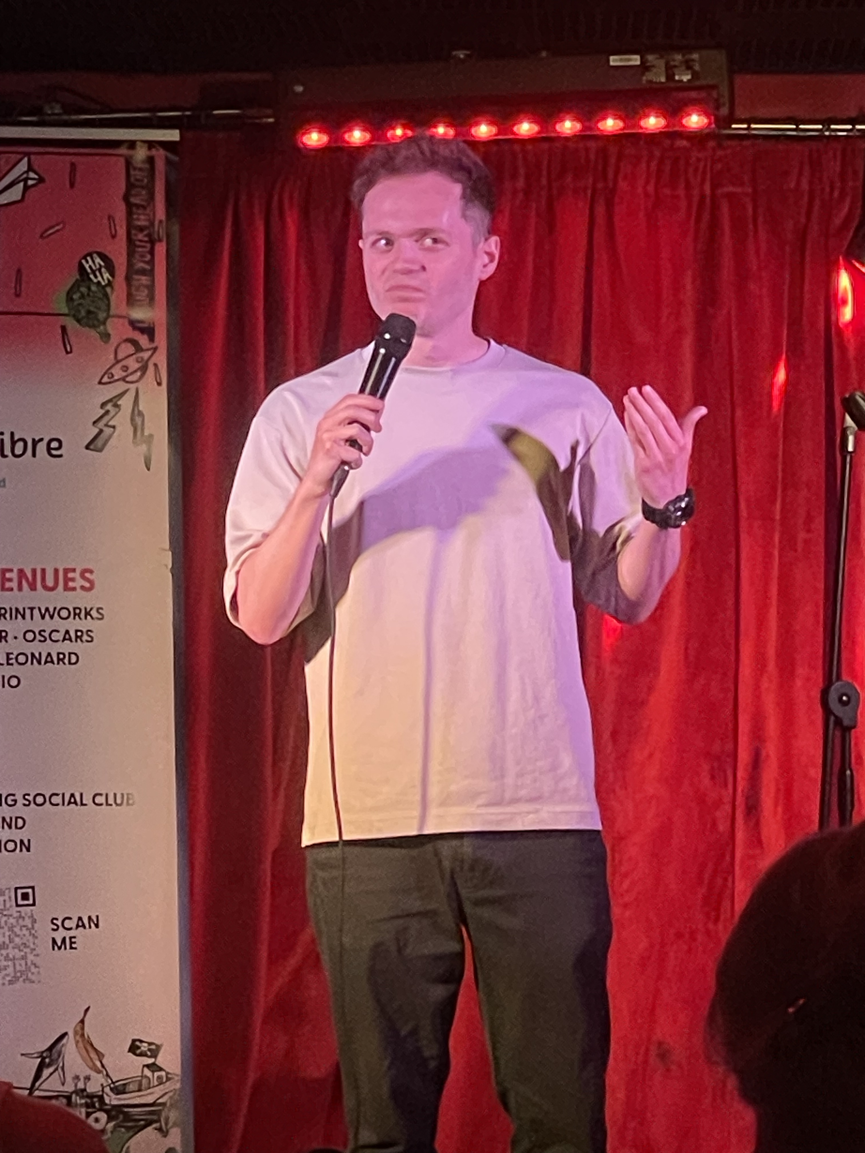 Oli Court – THE COMEDY NERD