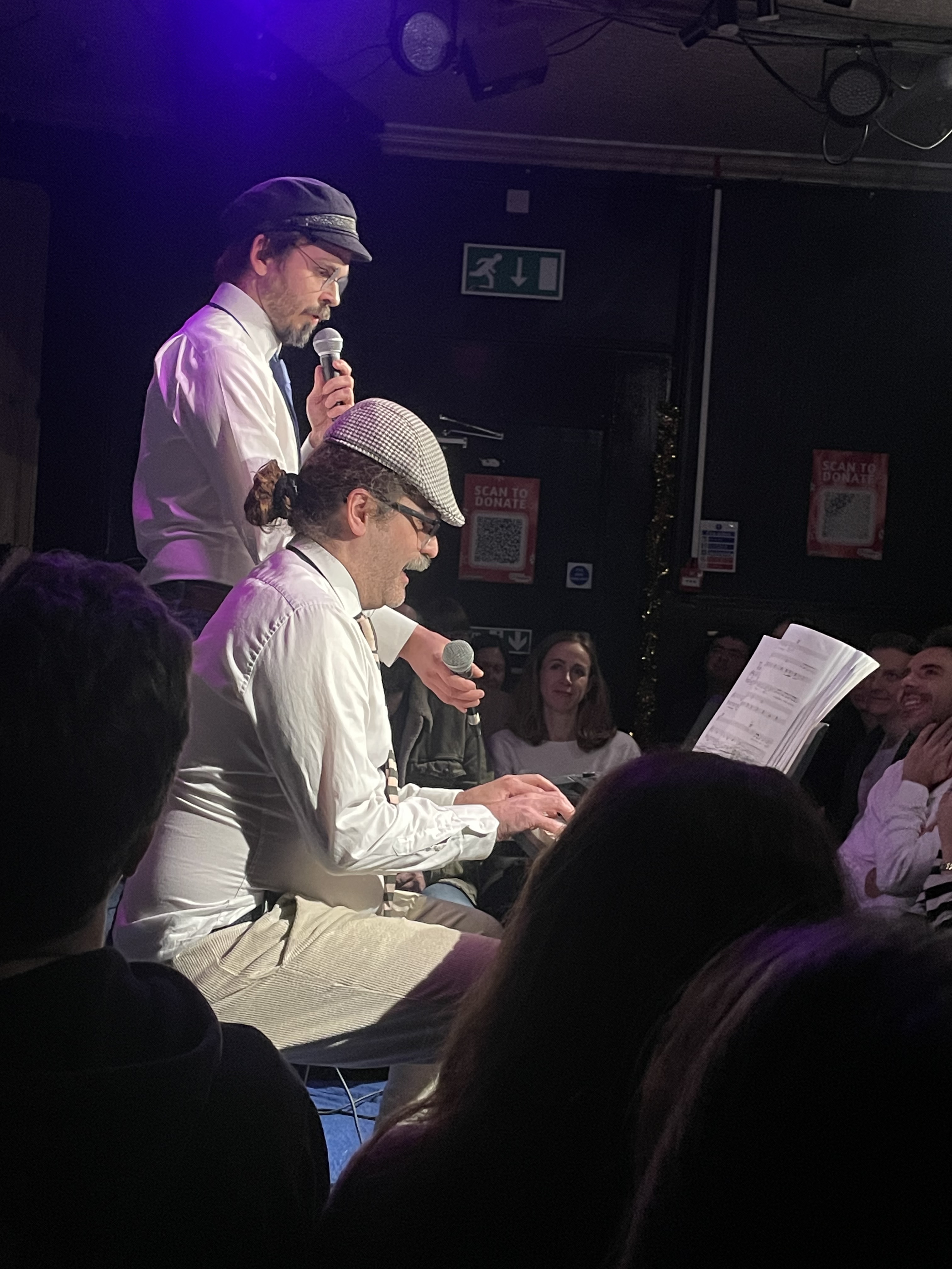 John-Luke Roberts – THE COMEDY NERD